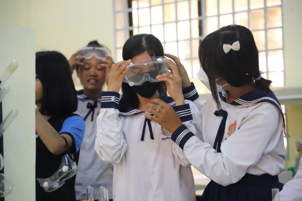 My experience improving STEM education in Cambodia | VSO